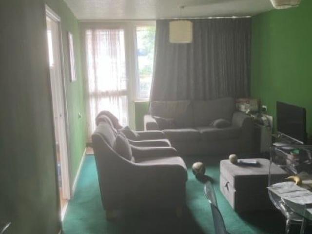 Room in a Shared Flat, Wickway Court, SE15