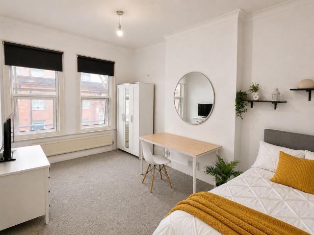 Room in a Shared Flat, Willesden Lane, NW6