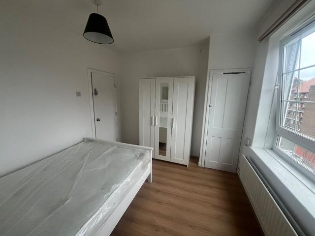 Room in a Shared Flat, Wrotham House, SE1