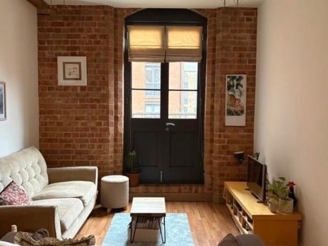 Room in a Shared Flat, The Lace Mill, NG9