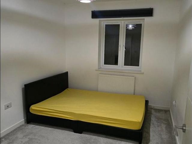Room in a Shared Flat, Vena House, CR2