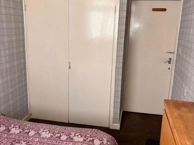 Room in a Shared Flat, York Road, SW11