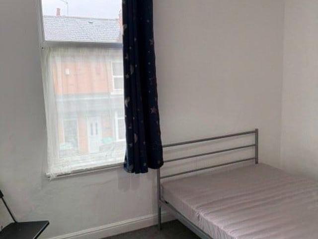 Room in a Shared House, Mafeking St, NG2