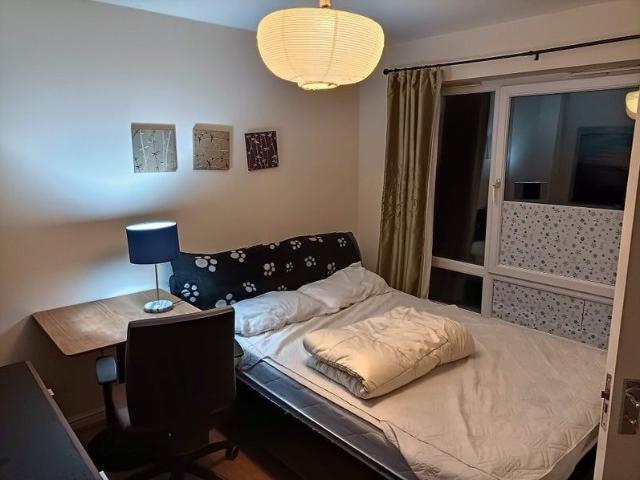 Room in a Shared House, Manchester, M13