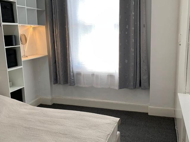 Room in a Shared House, Marischal Road, SE13