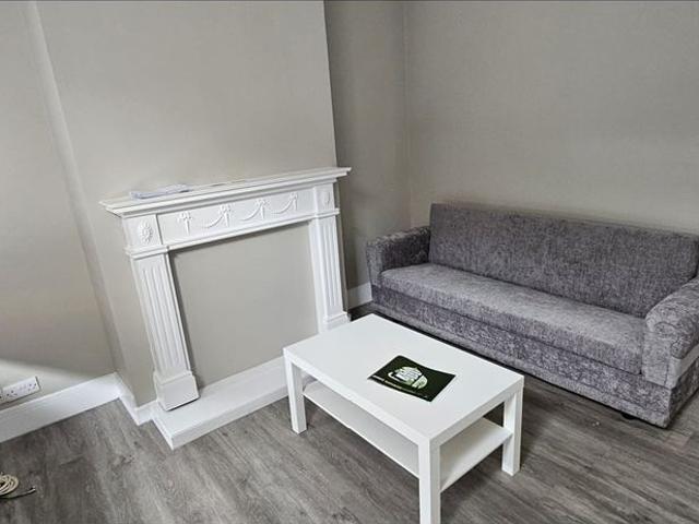 Room in a Shared House, Maud St, NG7