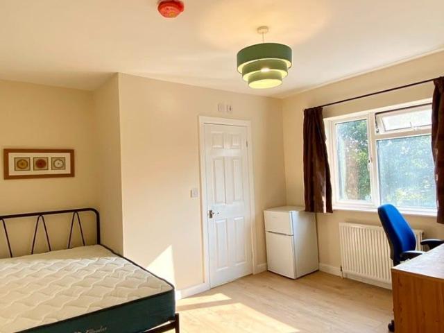Room in a Shared House, Mayfield Road, SO17