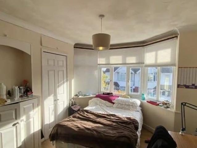 Room in a Shared House, Merton Road, SO17