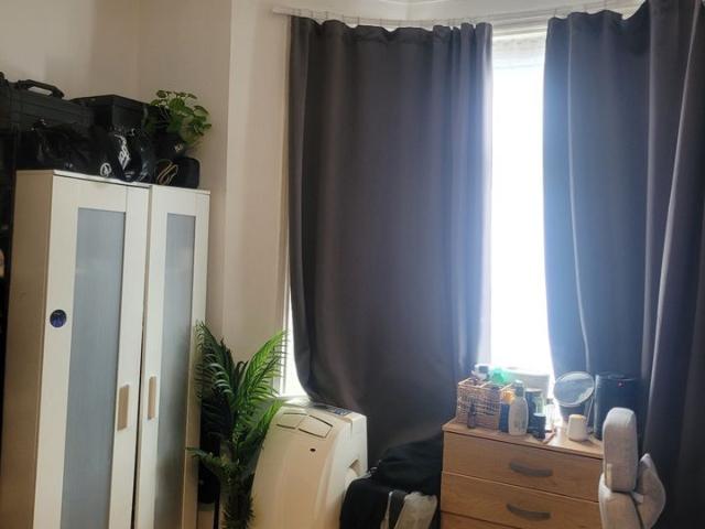 Room in a Shared House, Napier Road, E11