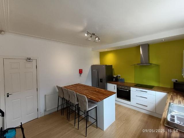 Room in a Shared House, Newport Gardens, LS6