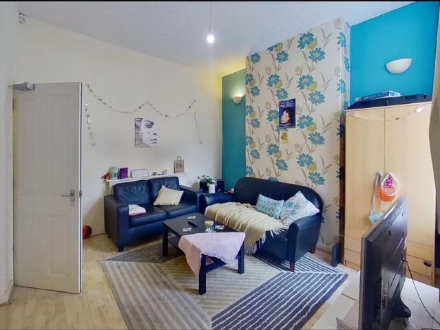 Room in a Shared House, Noel St, NG7