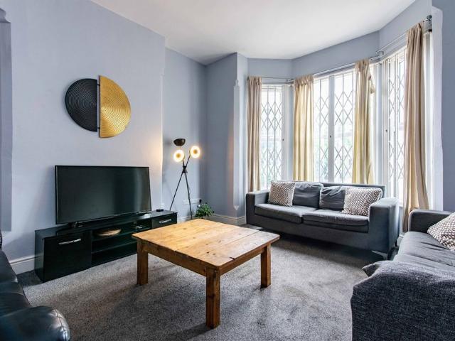 Room in a Shared House, Noel St, NG7