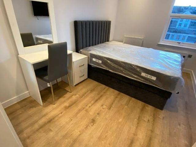Room in a Shared House, North St, BS3