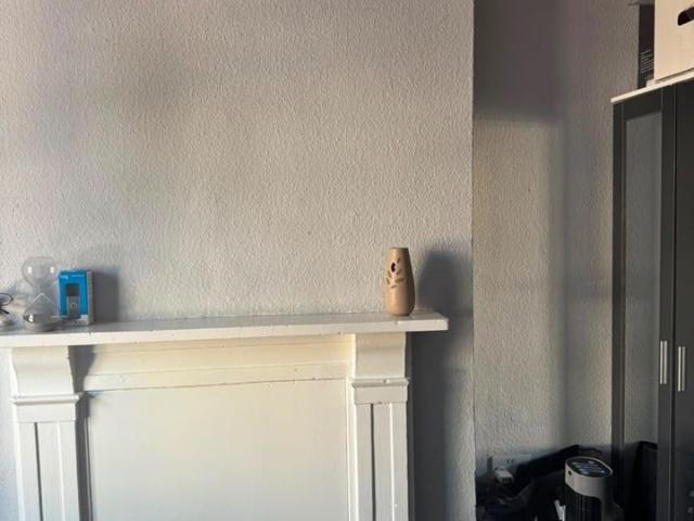 Room in a Shared House, Oval Road, CR0