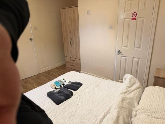 Room in a Shared House, Old Bedford Road, LU2