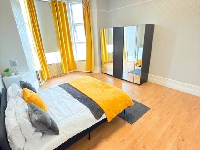Room in a Shared House, Osbaldeston Road, N16