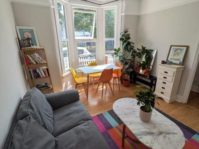 Room in a Shared House, Oster Terrace, E17