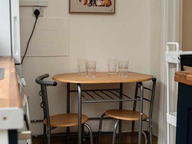 Room in a Shared House, Agamemnon Road, NW6