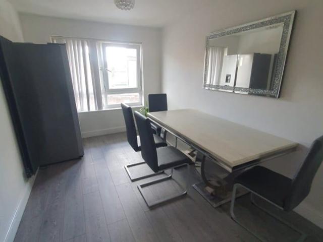 Room in a Shared House, Albany Close Tottenham London, N15