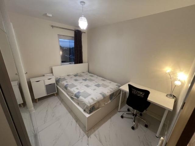 Room in a Shared House, Alder House, NW2