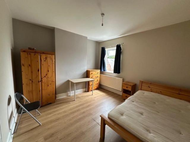 Room in a Shared House, Alma Road, SO14