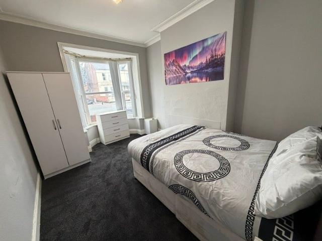 Room in a Shared House, Asket Avenue, LS14