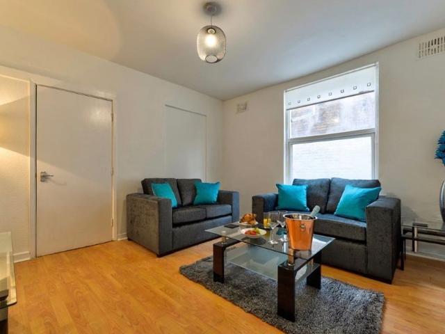 Room in a Shared House, Ashton Road, LU1
