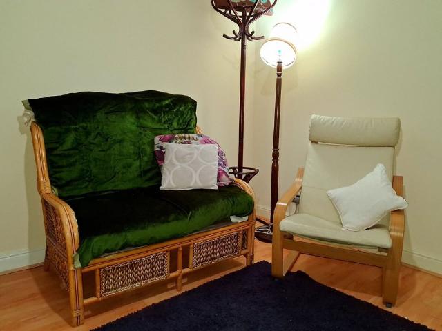 Room in a Shared House, Aston St, LS13