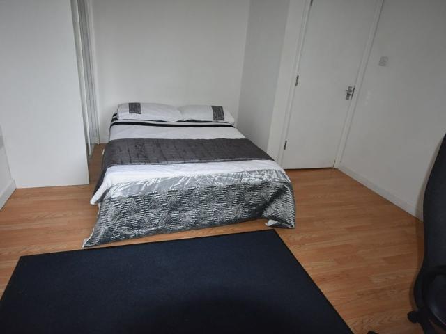 Room in a Shared House, Burgess Road, SO16
