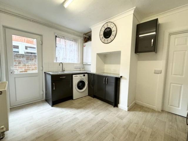 Room in a Shared House, Burlington Road, SO15