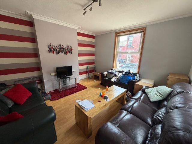 Room in a Shared House, Beamsley Place, LS6
