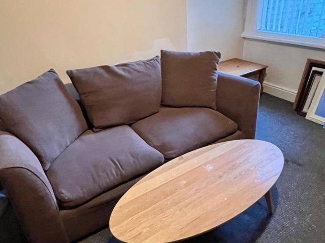 Room in a Shared House, Bellamy Road, L4