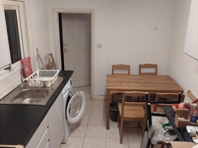 Room in a Shared House, Branksome Road, SW2