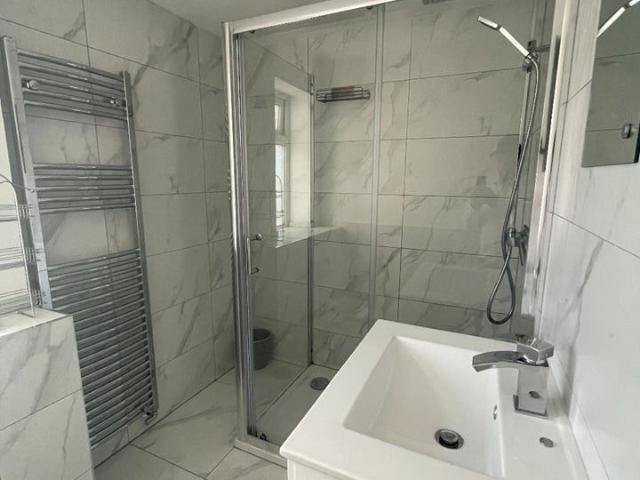 Room in a Shared House, Broughton, M7