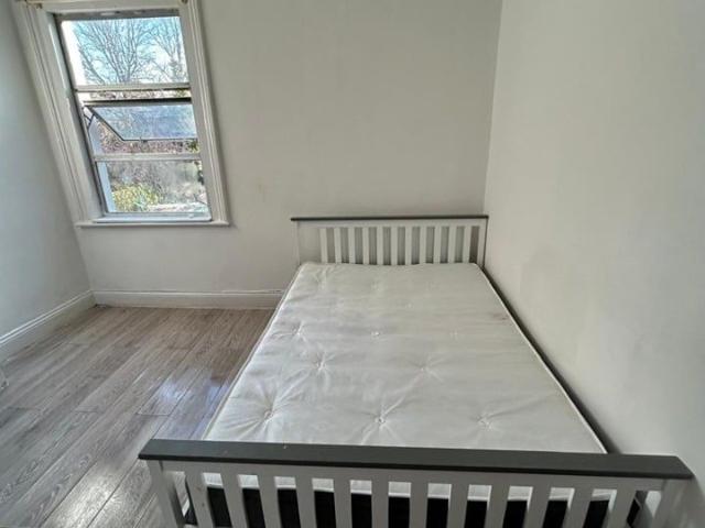 Room in a Shared House, Brownhill Road, SE6