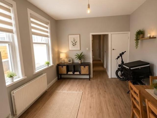 Room in a Shared House, Bruce Grove, N17