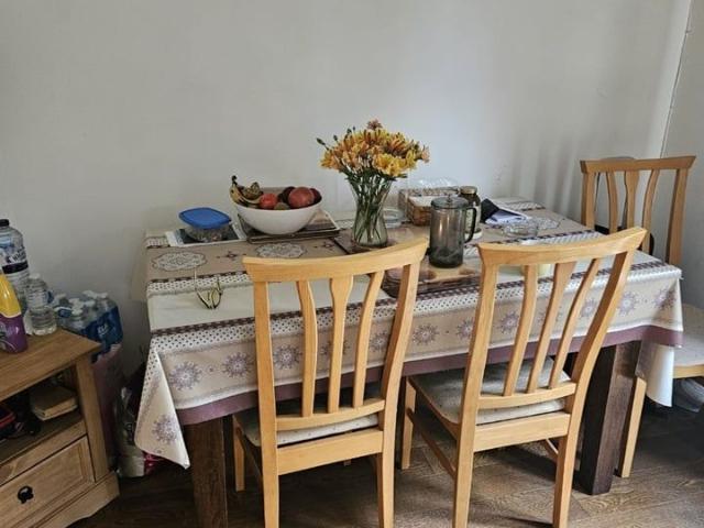 Room in a Shared House, Cheltenham Road, E10