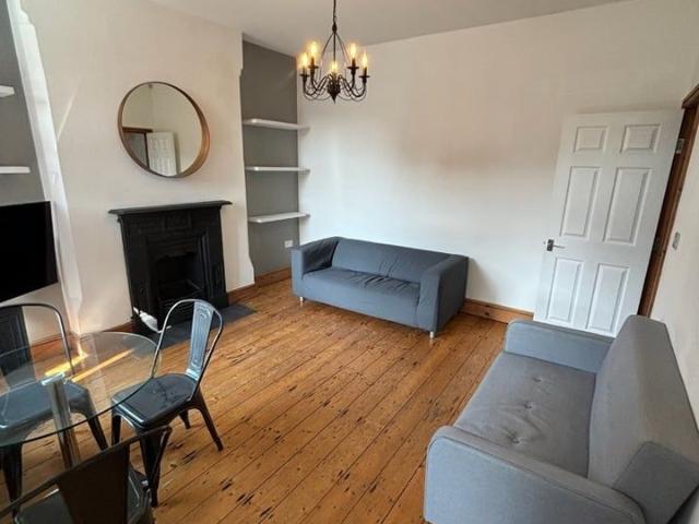 Room in a Shared House, Colwick Road, NG2