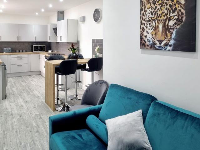 Room in a Shared House, Cowesby St, M14