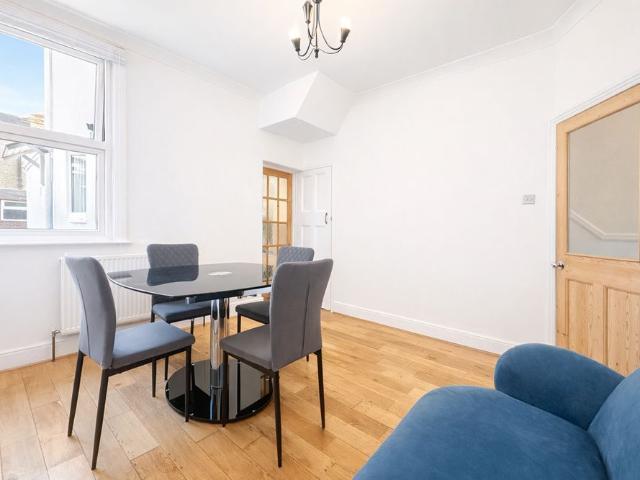 Room in a Shared House, Cranbrook Road, CR7