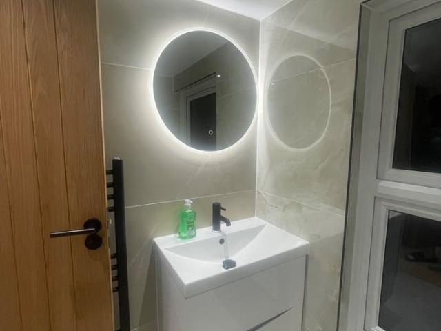Room in a Shared House, Durham Road, E12