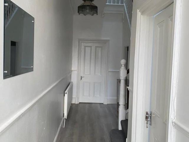 Room in a Shared House, Durley Road, N16