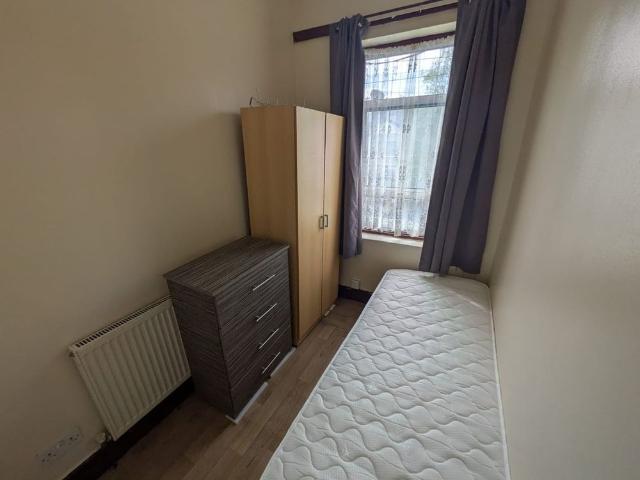 Room in a Shared House, Dacre Road, E13