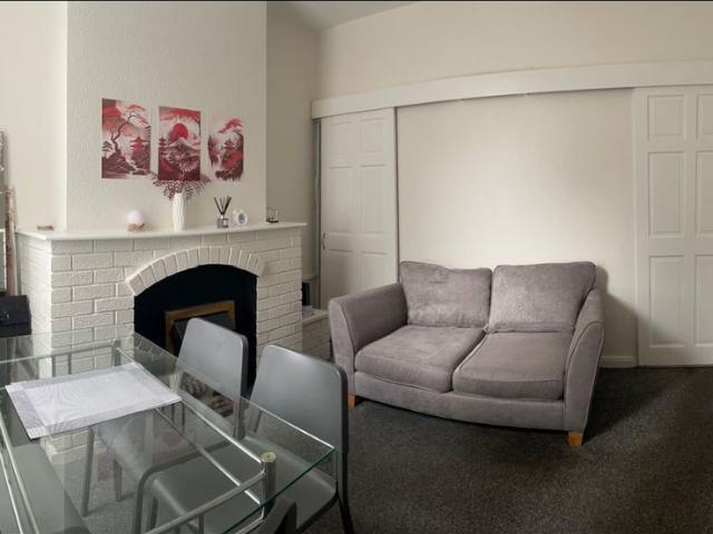 Room in a Shared House, David Road, CV1