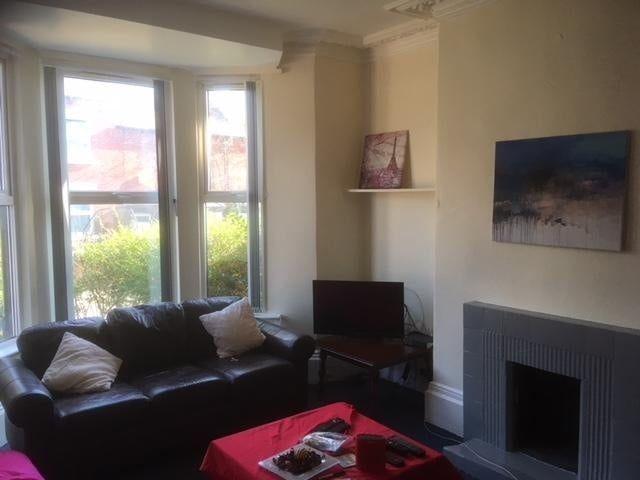 Room in a Shared House, Delph Mount, LS6