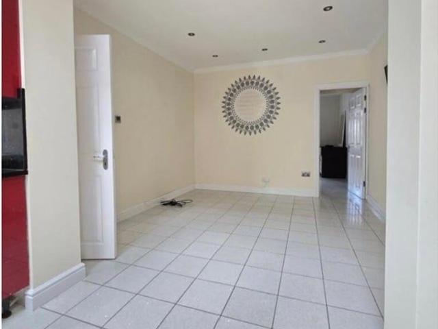 Room in a Shared House, Devonshire Hill Lane, N17