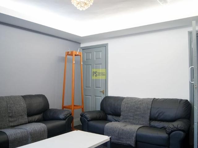 Room in a Shared House, Dogpool Lane, B30