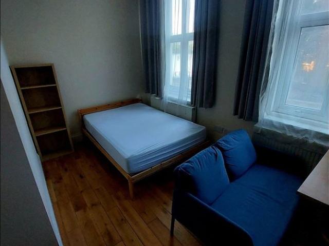 Room in a Shared House, Evelyn Street, SE8