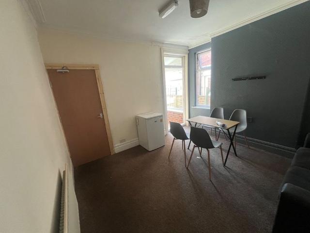 Room in a Shared House, Earlsdon Avenue North, CV5