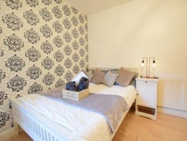 Room in a Shared House, Embleton Road, SE13